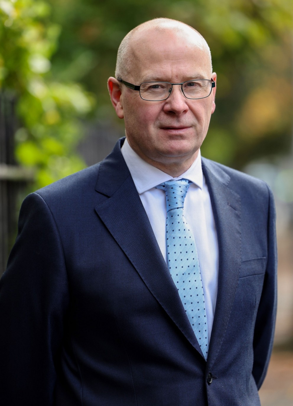 New car registrations: down 8.8% in May 2025; Battery Electric Vehicles ...